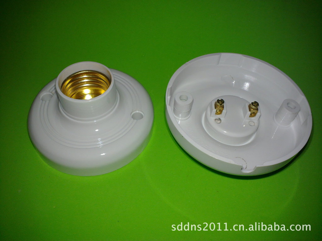 每种灯都需要灯头盒吗,灯头盒和接线盒的区别,灯头盒与灯具的连接_大山谷图库