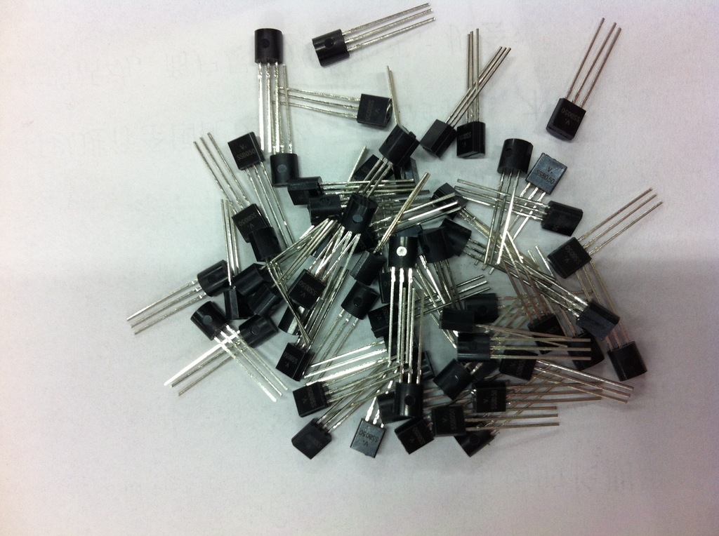 齐纳二极管,稳压二极管,特基二极管(第16页)_大山谷图库